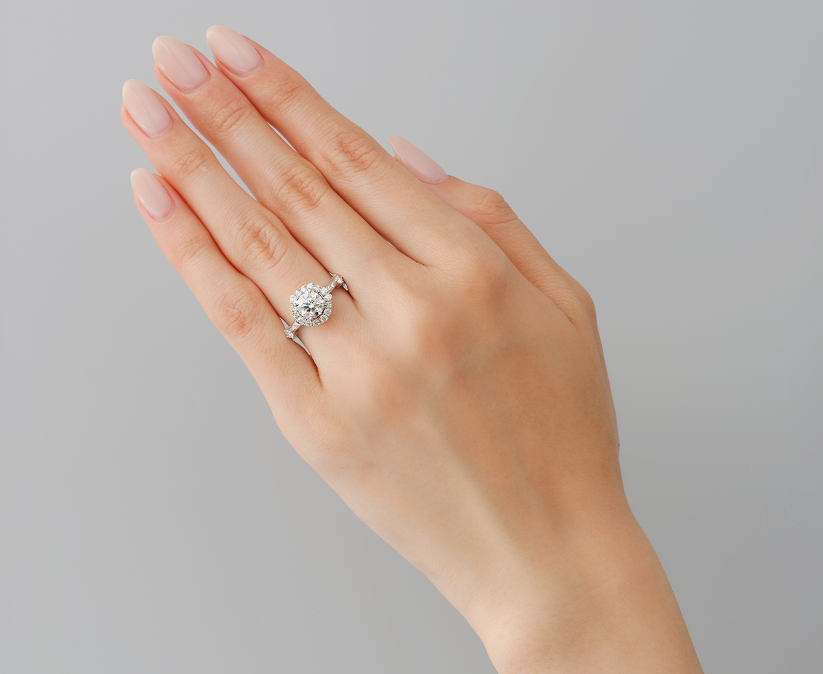 Rosette Nebula Engagement Ring I PRIMO Hong Kong Diamond Engagement Ring Wedding Ring